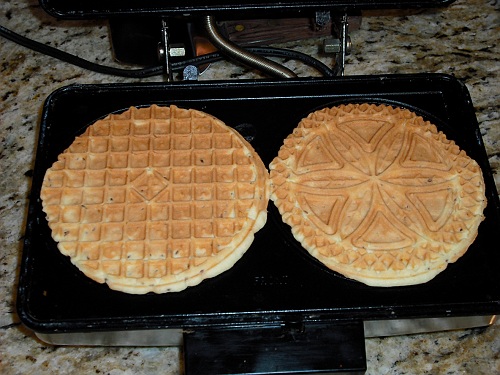 Culinary Alchemy: The Seventh Wonder of The Waffle World - Pizzelle