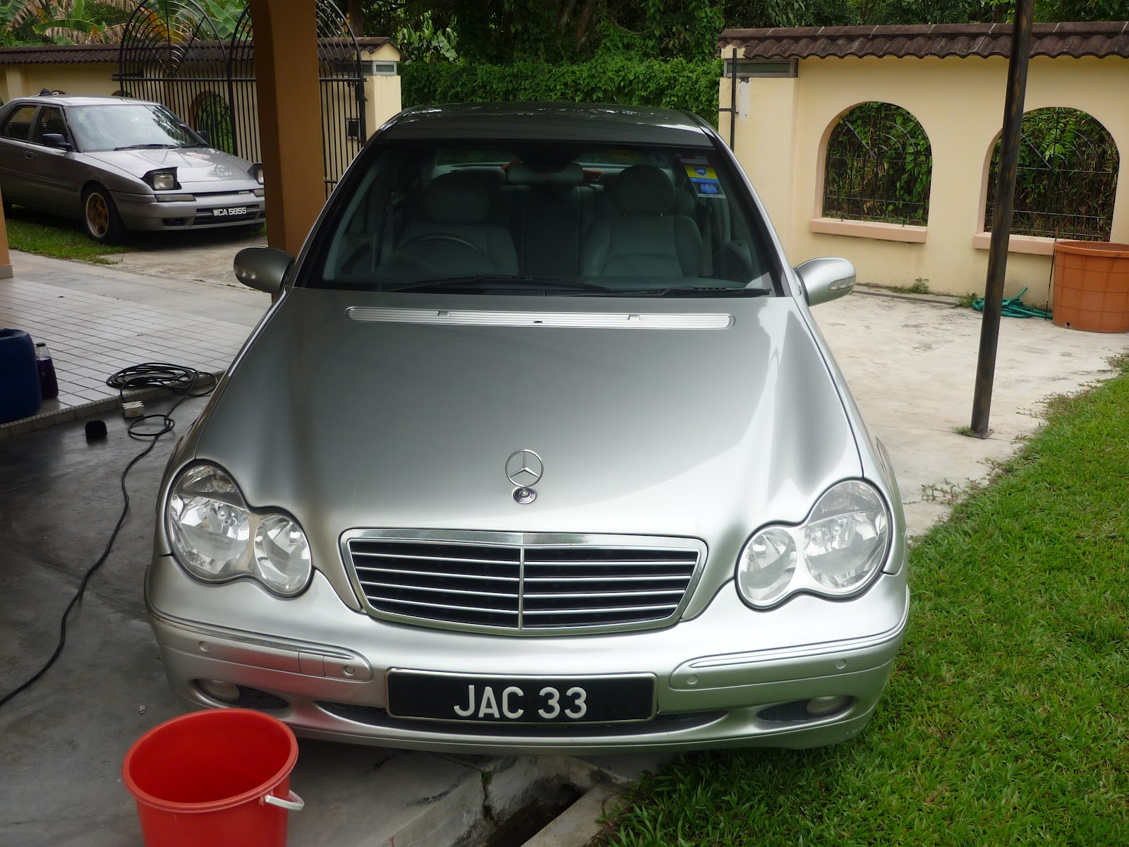 Car Detailing Services: Detailing of Mercedes Benz C-Class 200K (W203)