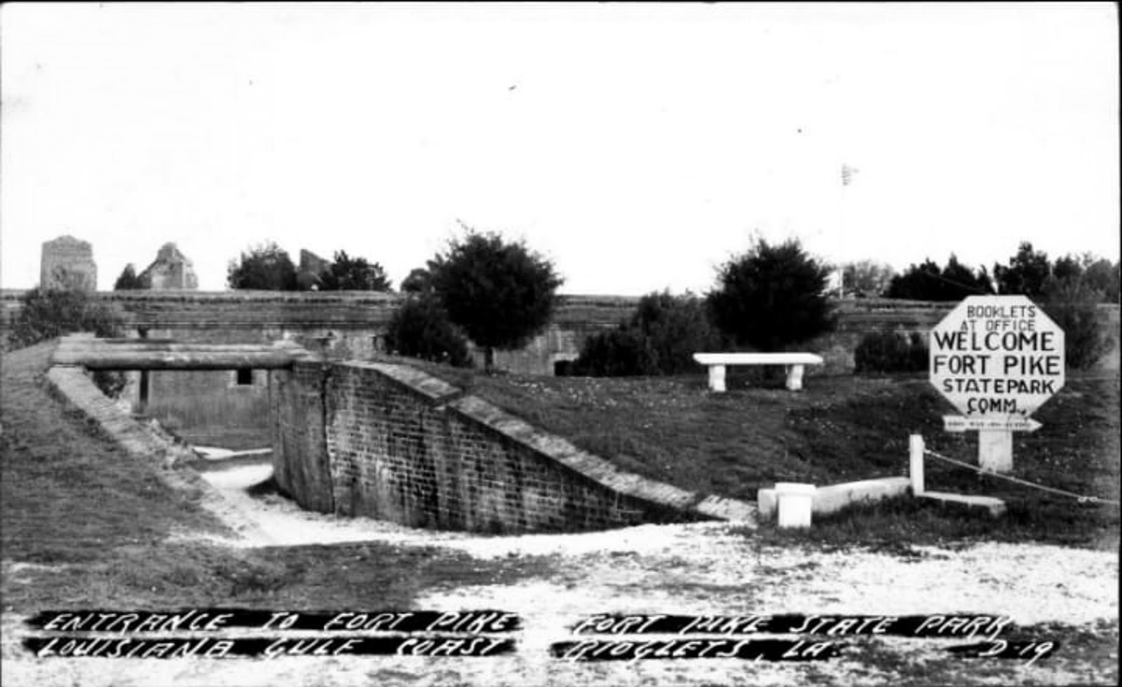 Tammany Family: Fort Pike, Fort Macomb and Fort Petites Coquilles