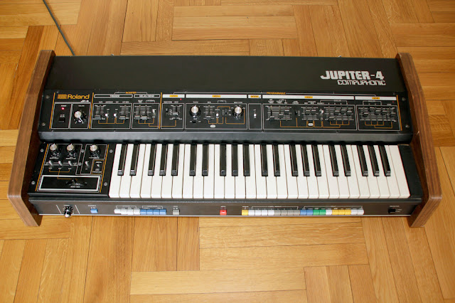 MATRIXSYNTH: Roland JUPITER 4 Vintage Analog Synth SN 831049