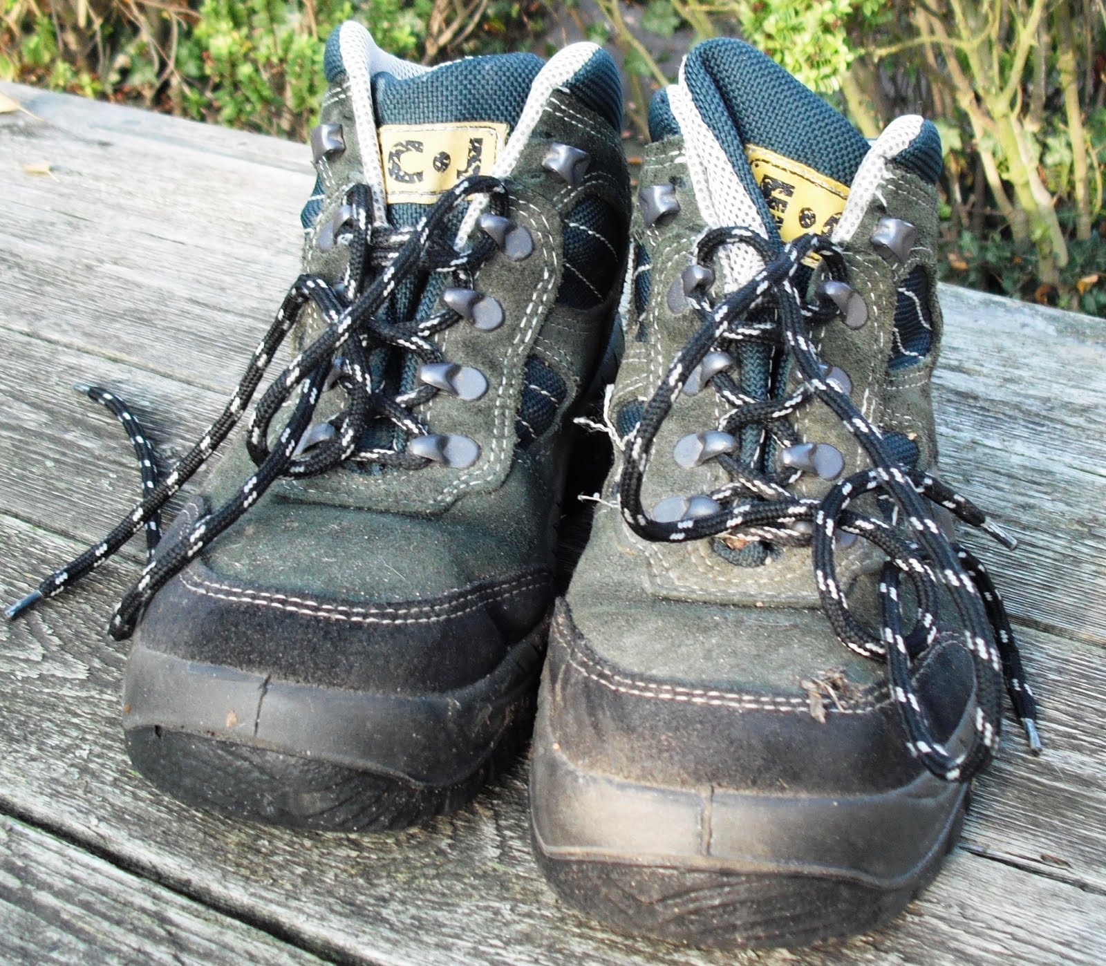 Love my life: Putting the boot in