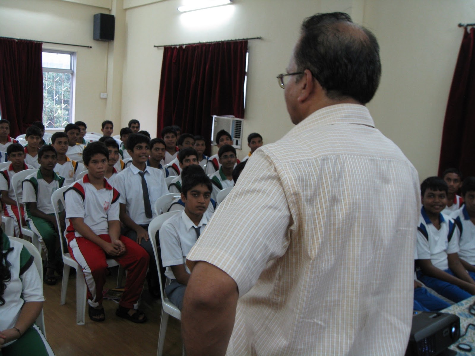 AVEC Mumbai: St. ANTHONYS' HIGH SCHOOL - VERSOVA