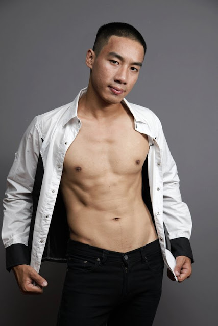 M y a n m a r H u n k s: Min Lu Lu by Photo Phone Myat Htoo