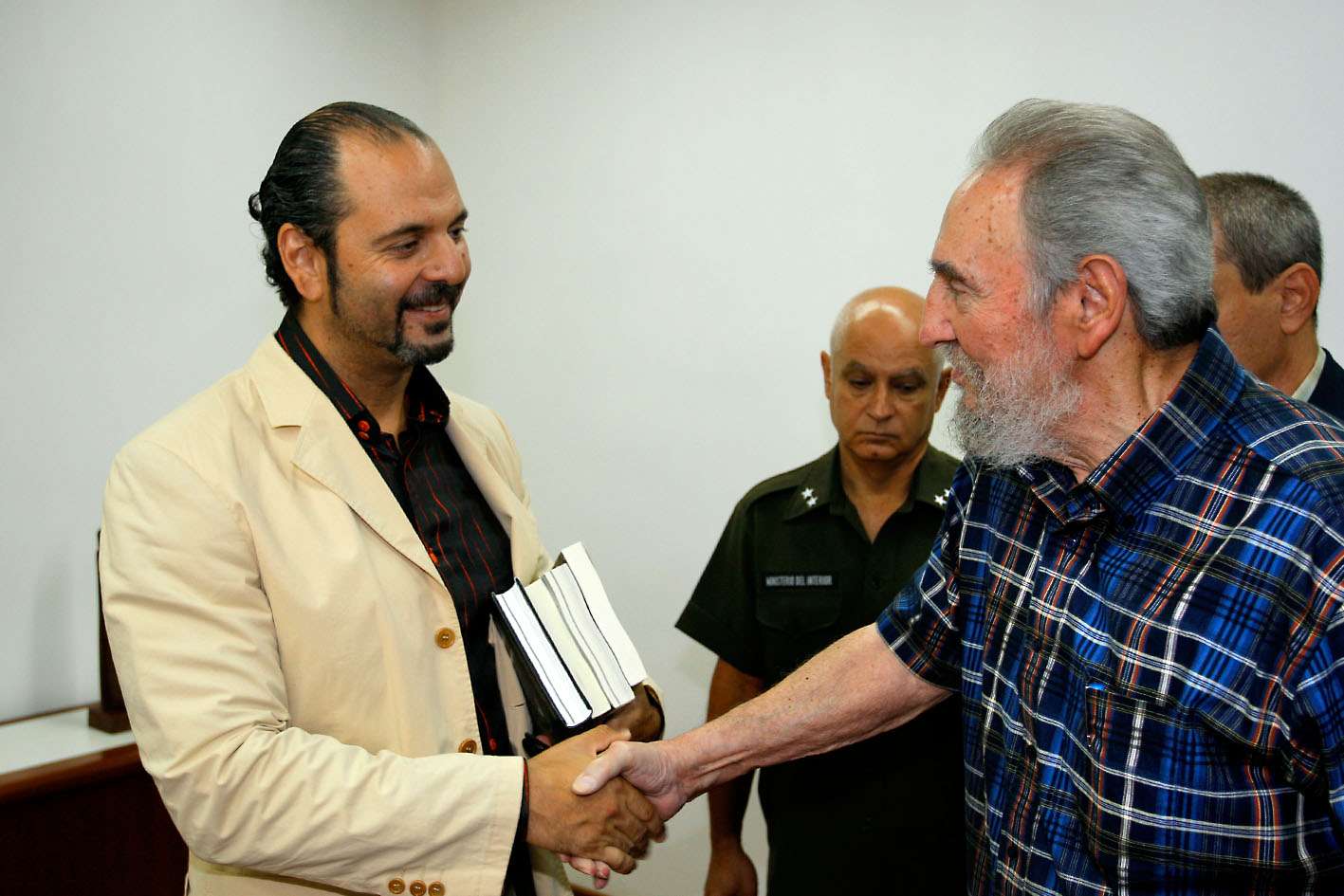 Fidel conversa con Daniel Estulin: “La humanidad debe preservarse para ...