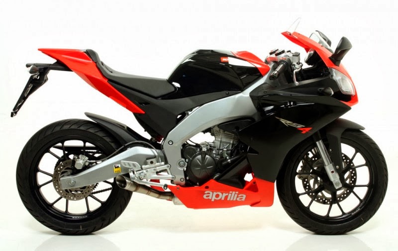 Bike & Cars HD Wallpapers: Aprilia RS4 50 Motorcycle Wallpapers