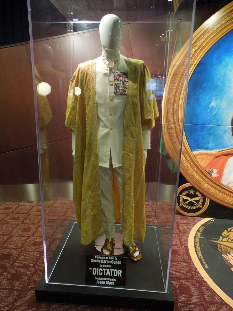Hollywood Movie Costumes and Props: Original costumes from The Dictator ...