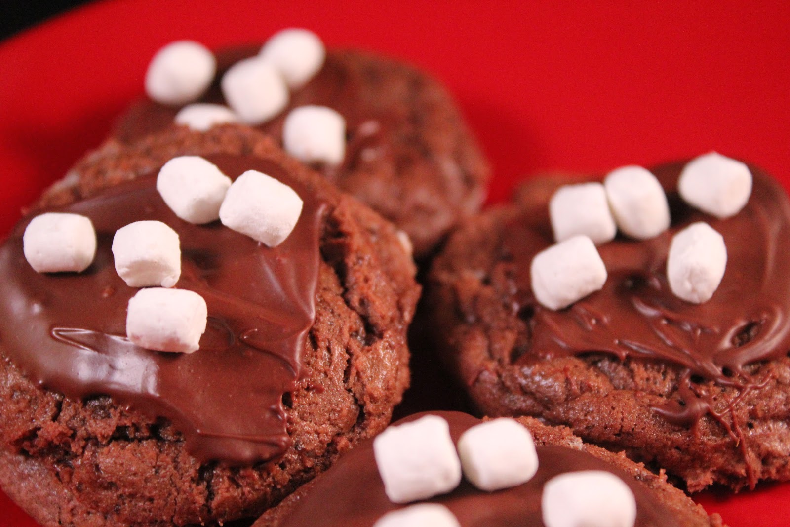 Delicious Dishings: Mini Hot Cocoa Cookies