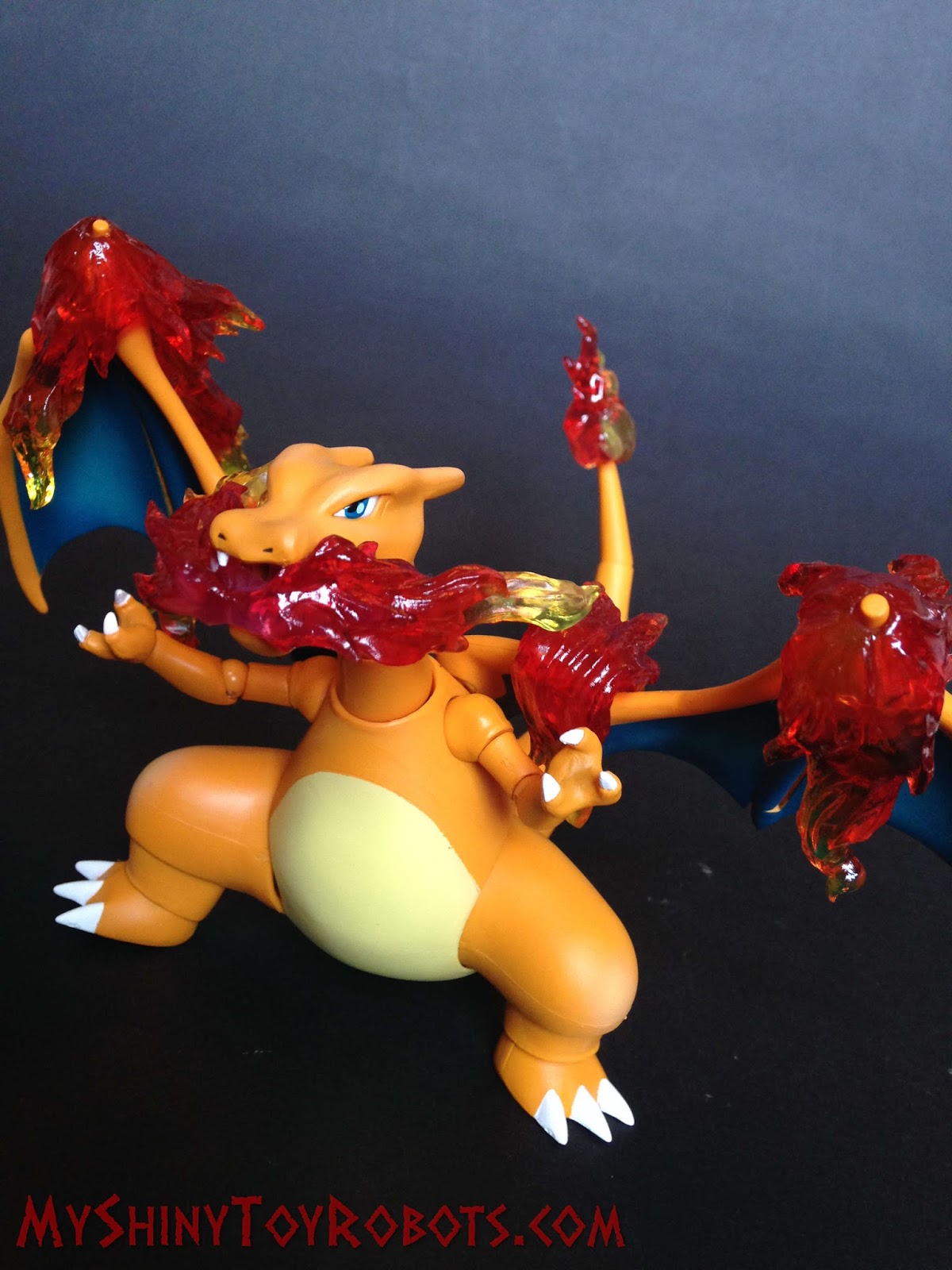 My Shiny Toy Robots: Toybox REVIEW: S.H. Figuarts Charizard