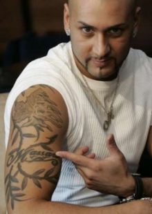 World's Famous Singers: Lebanese Canadian R&B, pop, and hip hop singer ...