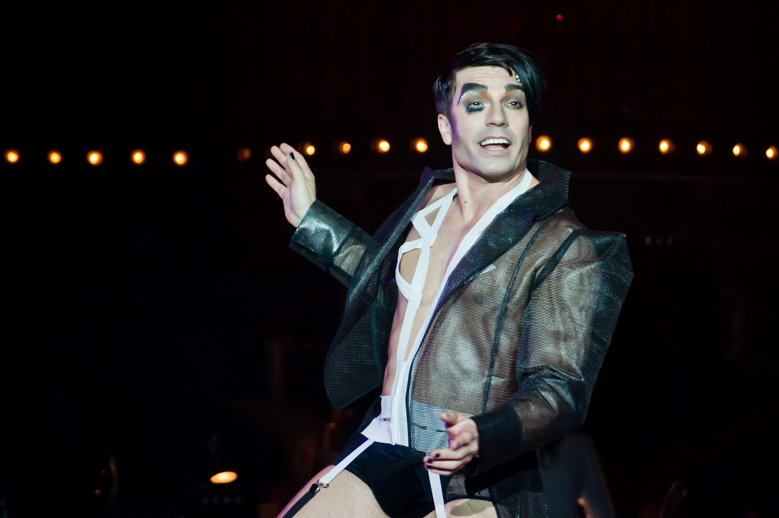 Te Vejo na Broadway: Que Espetáculo: Cabaret começa hoje em Paulínia