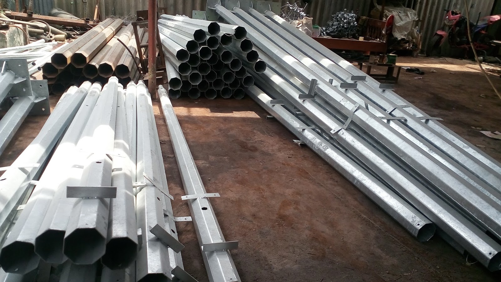 Pabrik tiang lampu PJU ( Penerangan Jalan Umum ): Proses pembuatan ...