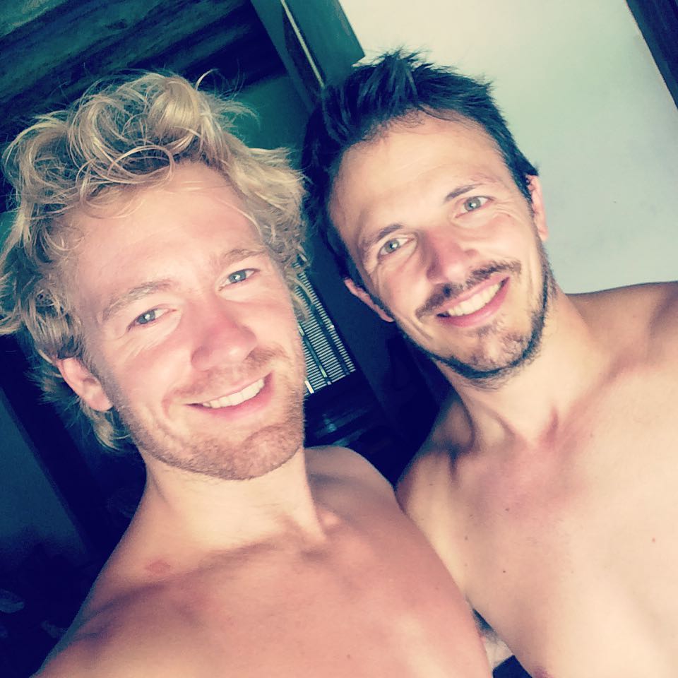GASTON RE IS THE BLOND ONE - ARGENTINEMEN