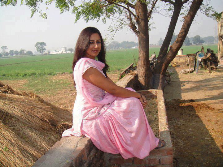 indian and pakistani online dating girls: villager girl uzma from hyd ...
