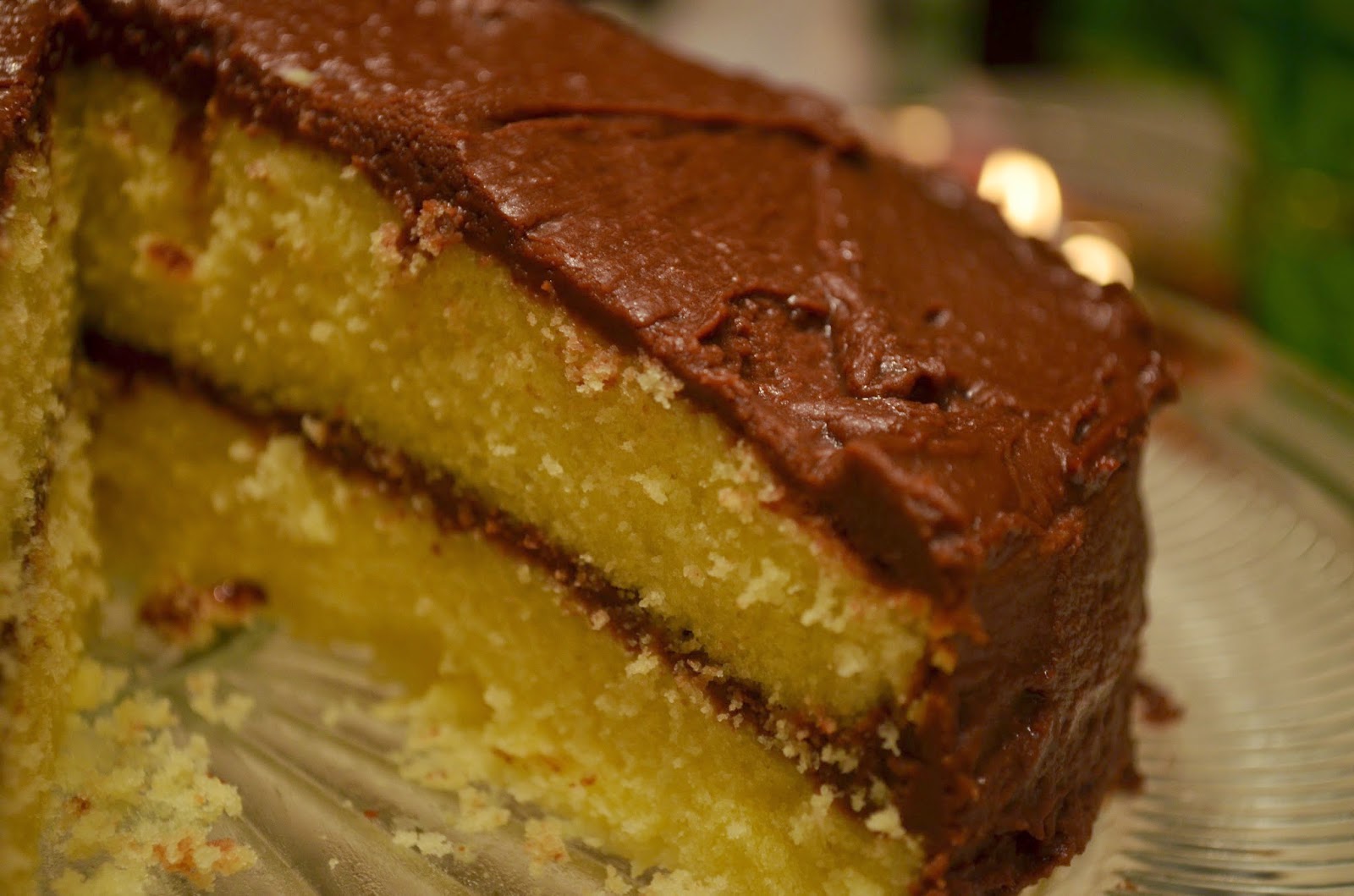 Baking on the Fritz: Happy birthday, Mom {The Perfect Yellow Cake}