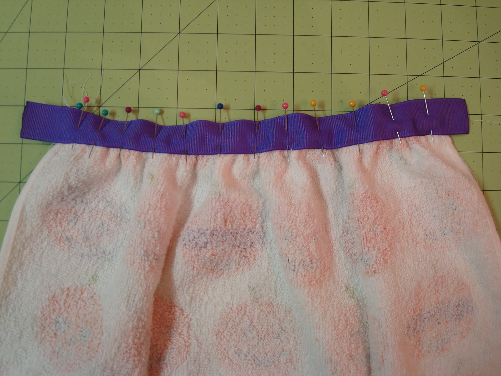 A day in the life of Preachmans Wife: Child's Apron Tutorial