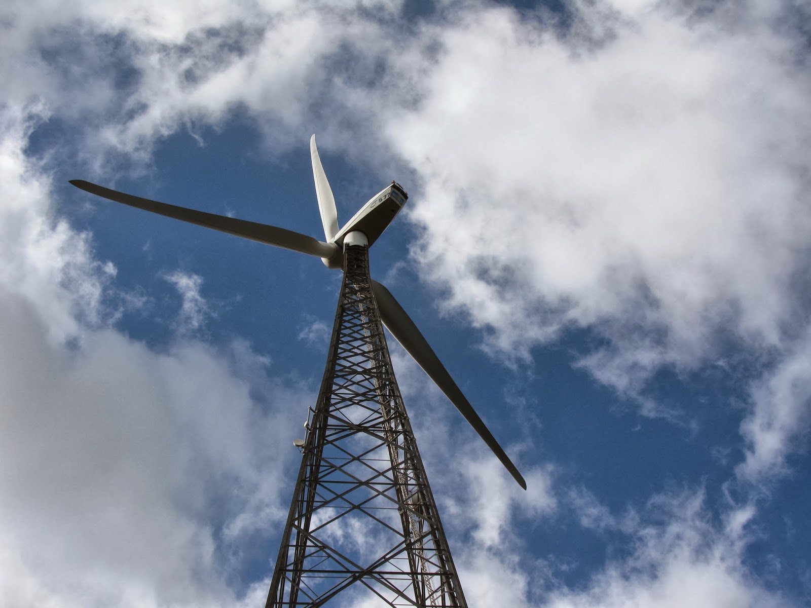 Life is Usually Really Quite Fascinating: Lattice tower wind turbine ...
