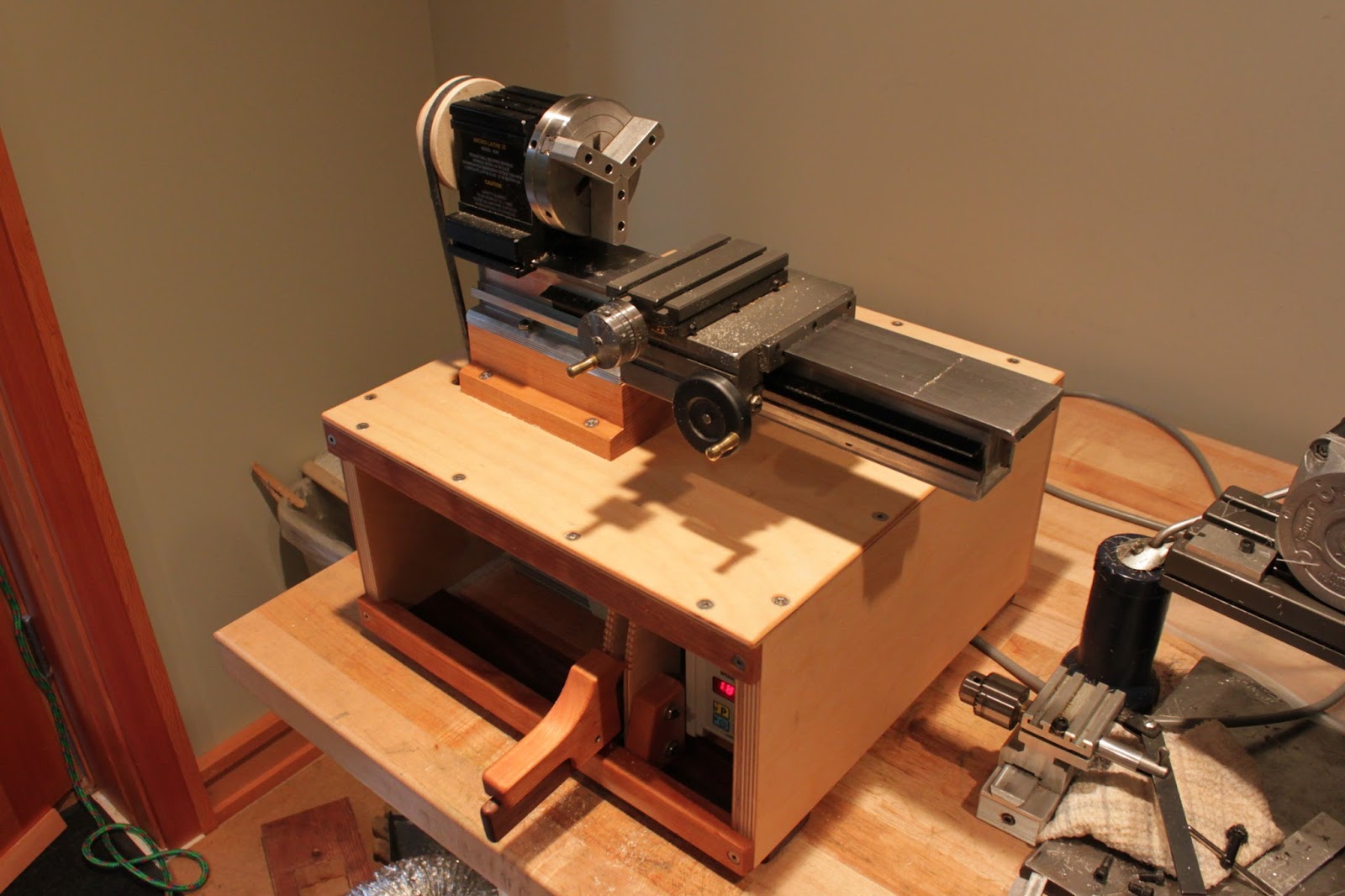 aerialcopper: Taig Lathe Box and Motor