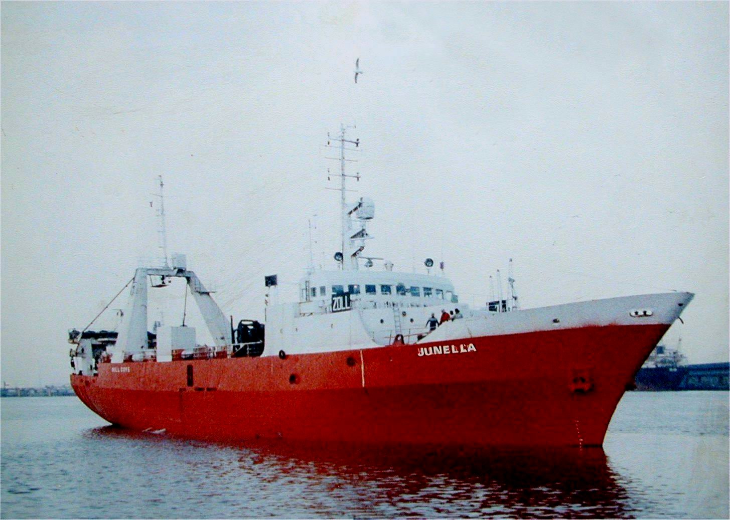 El Junella, un barco entre Argentina y el Reino Unido, con las Malvinas ...