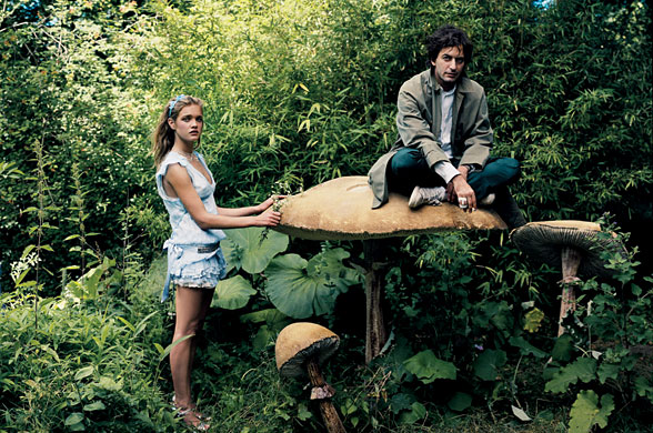 Alice in wonderland — Bow of Moon