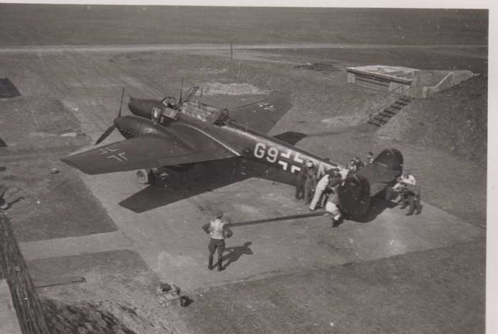 FalkeEins - the Luftwaffe blog: Ju 290 A " 9V+LK " of 2./ FAGr.5, Bf ...