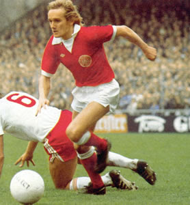 Mundialistas y Mitos: ALLAN SIMONSEN