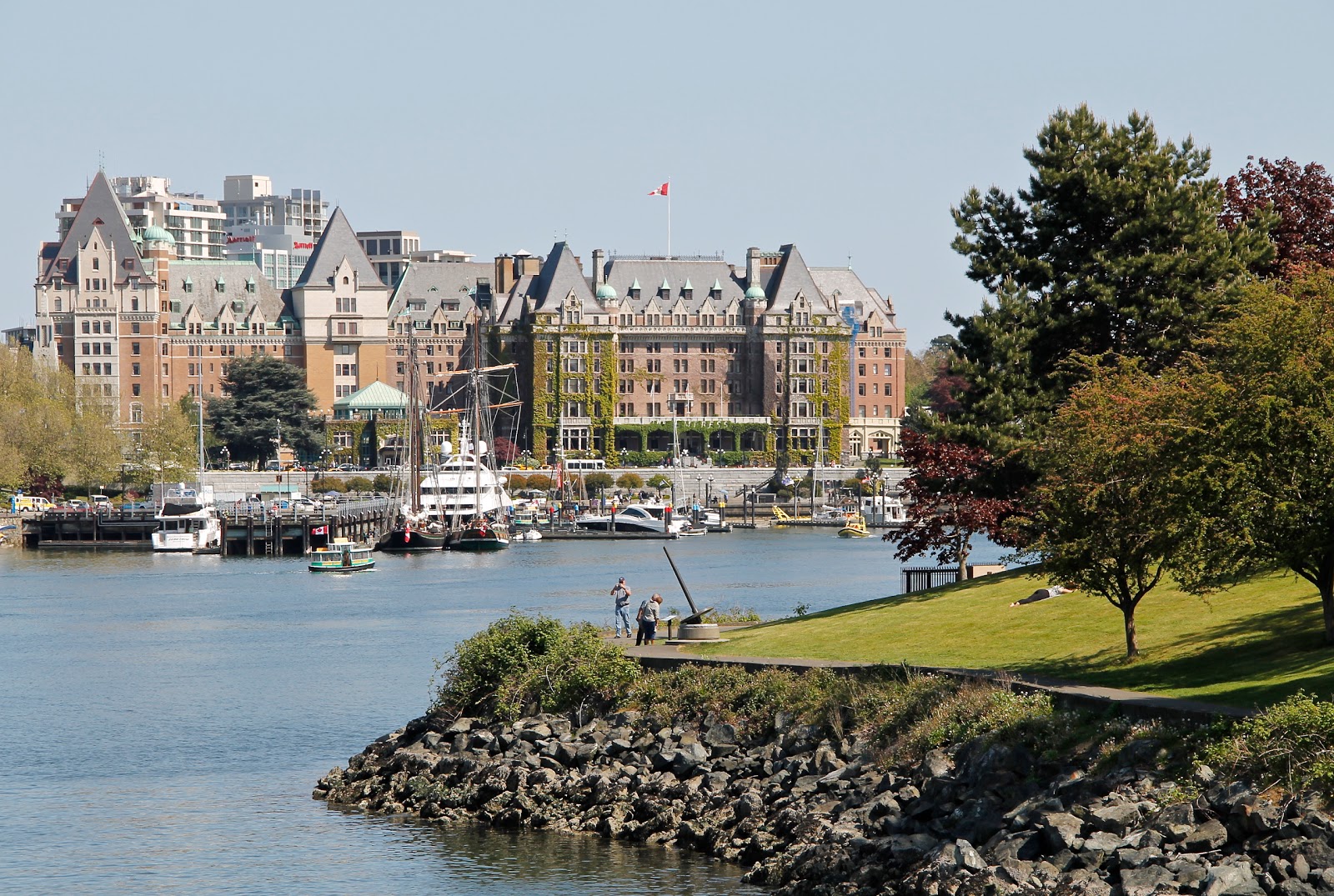 Bark and Purl: Victoria, BC