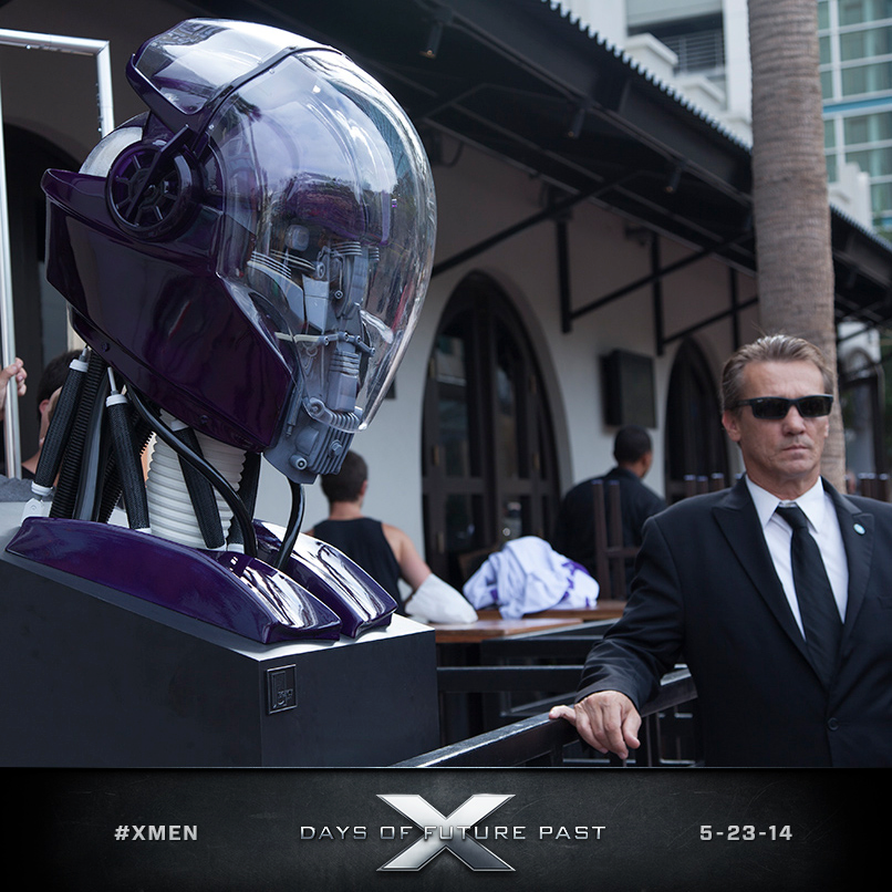 Fashion and Action: X-Men: DOFP Sentinel & Wolverine Silver Samurai ...