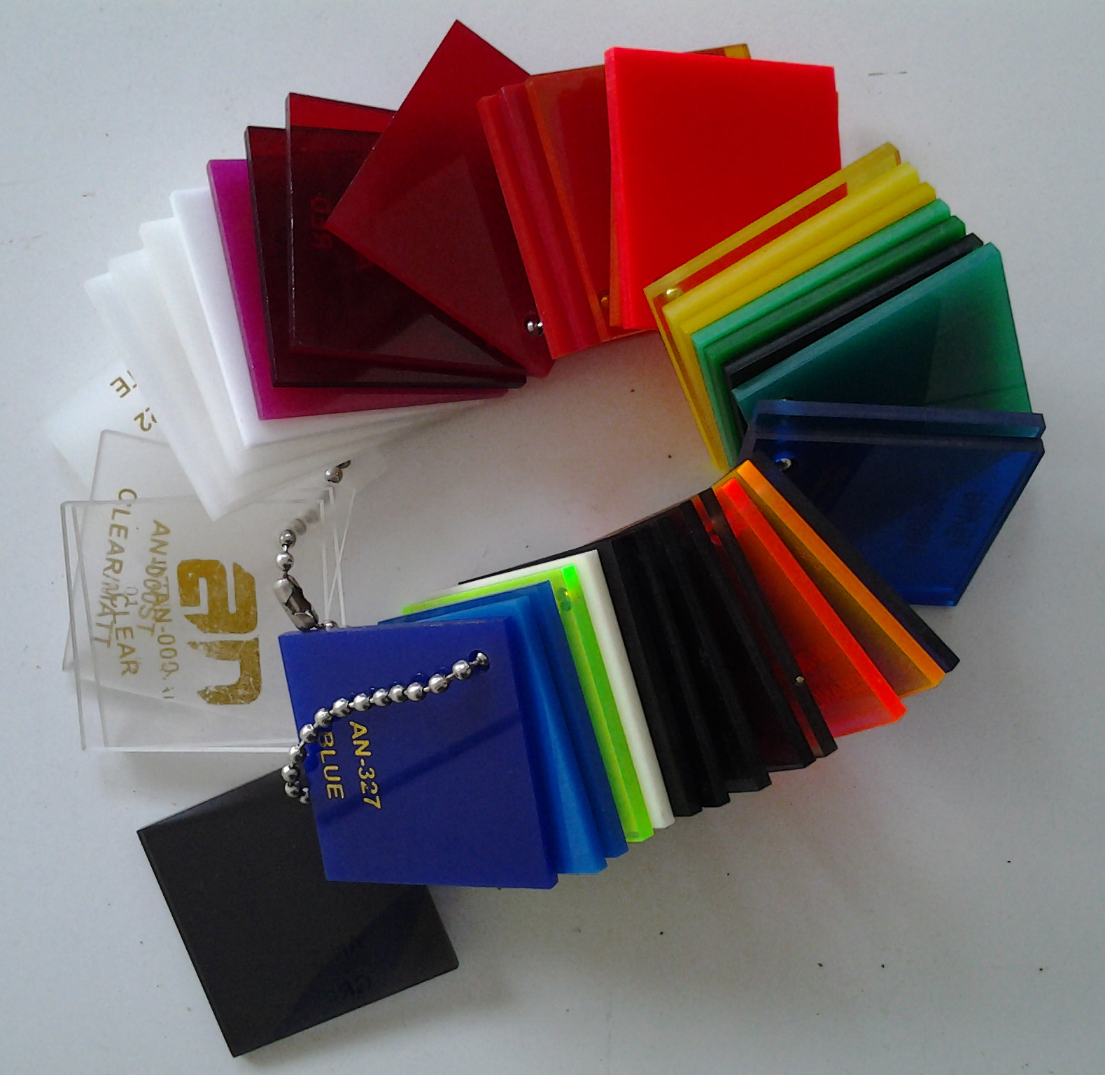 SUPPLIER SIGN JAKARTA: ACRILIC DAN PVC BOARD