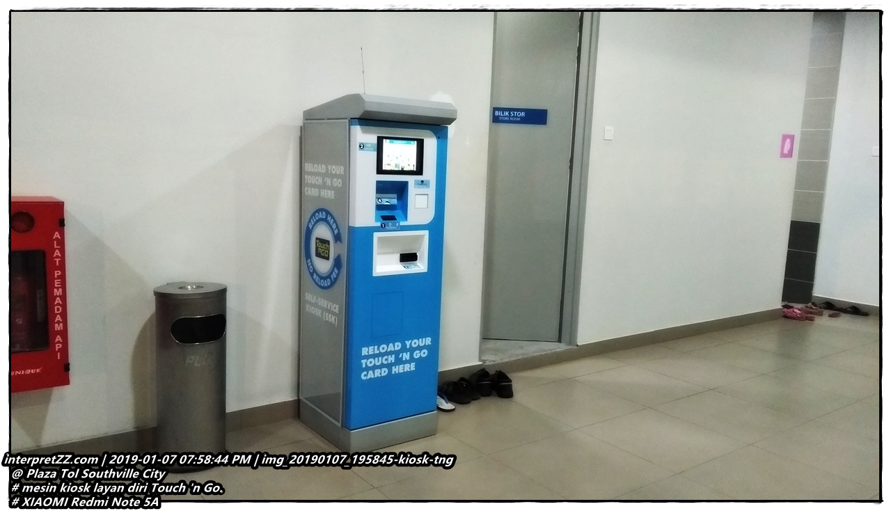 Plaza Tol Southville City