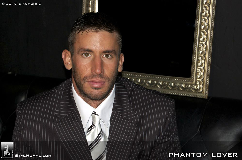 Brutos-Eros: Logan Scott