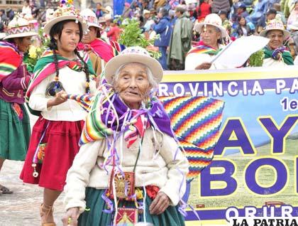 Fotos Anata Andina: La cultura hecha danza | ENTRADAS FOLKLORICAS DE ...
