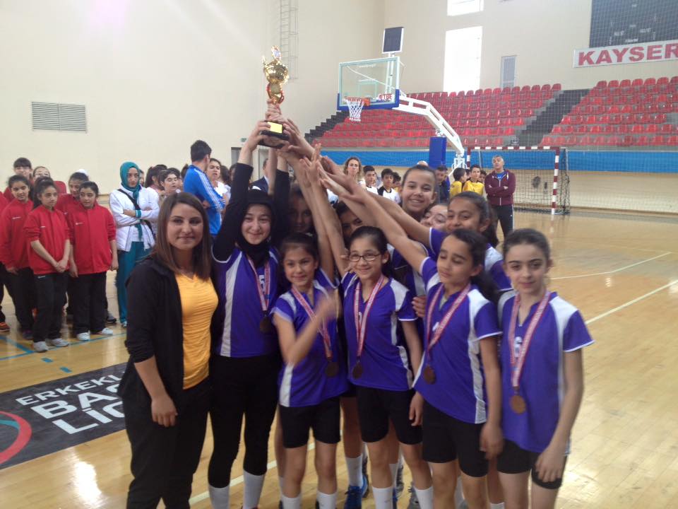 Sema Yazar Ortaokulu: 2016