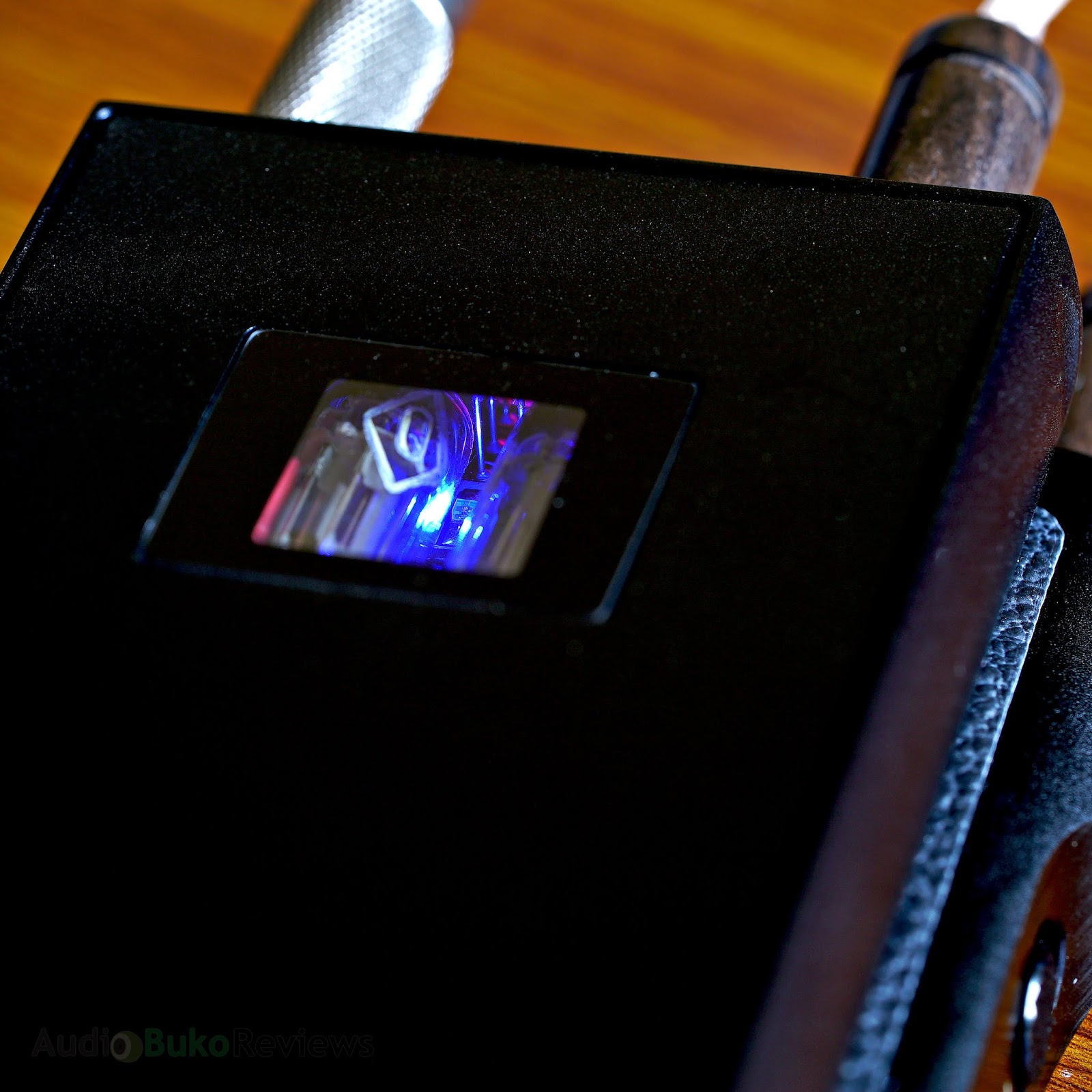 The Power Of Tubes - An Oriolus BA300S Review by AudioBuko Reviews