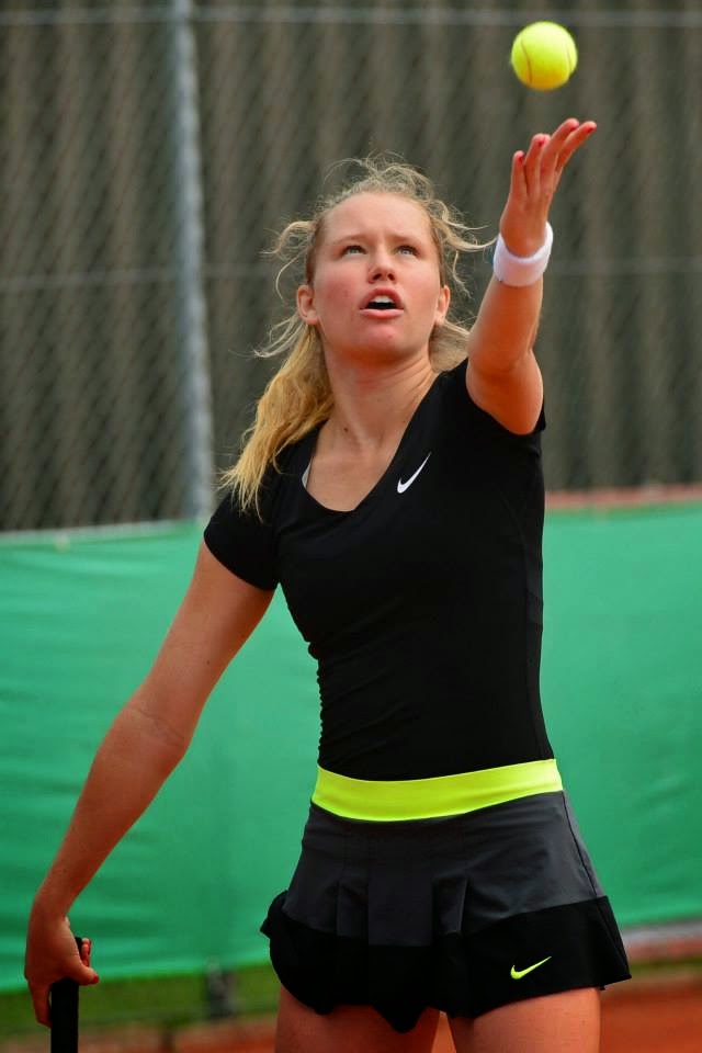 TENNIS FAN: VANESSA ZEMP