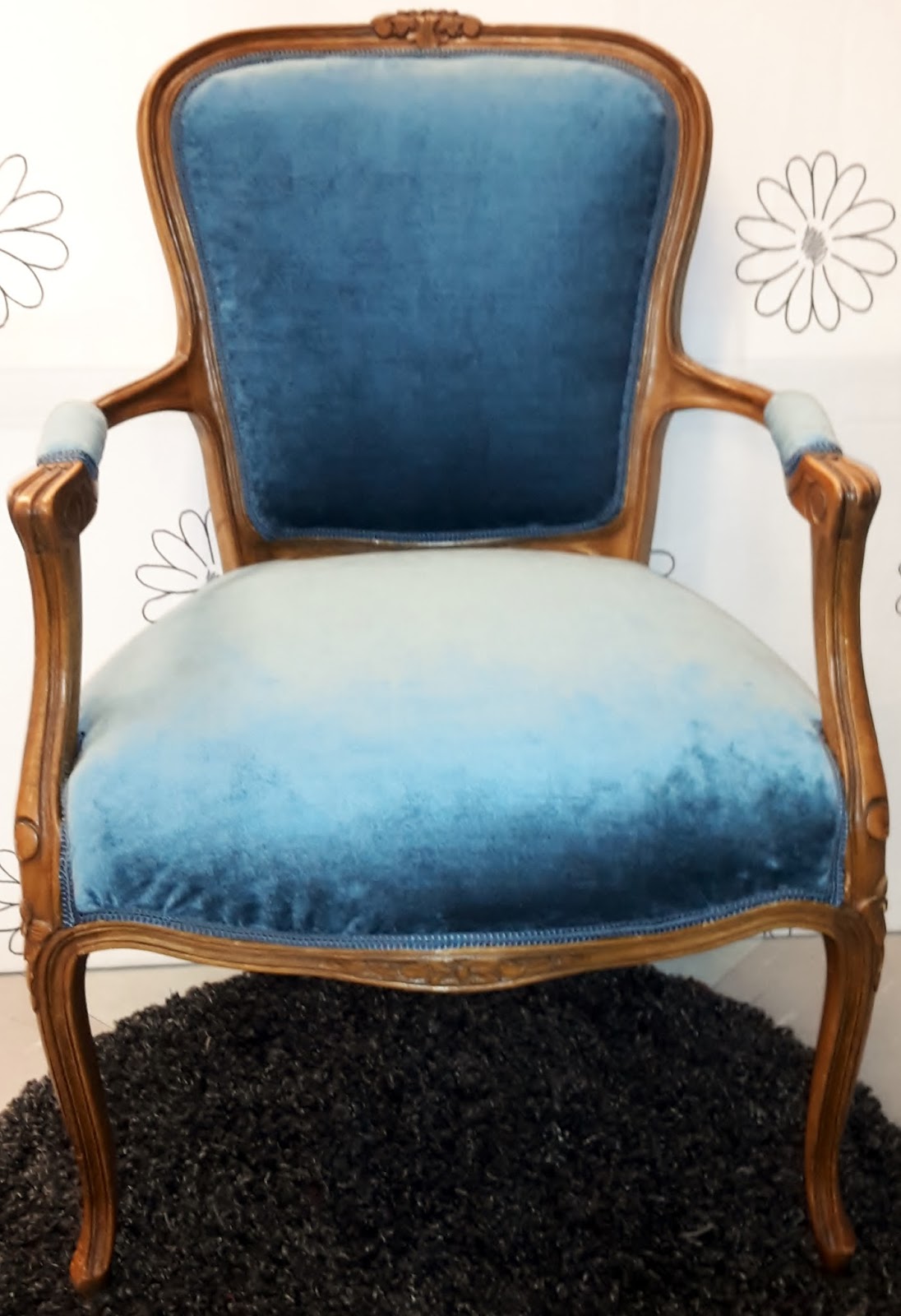 Ritmas Systue: Rokoko stol