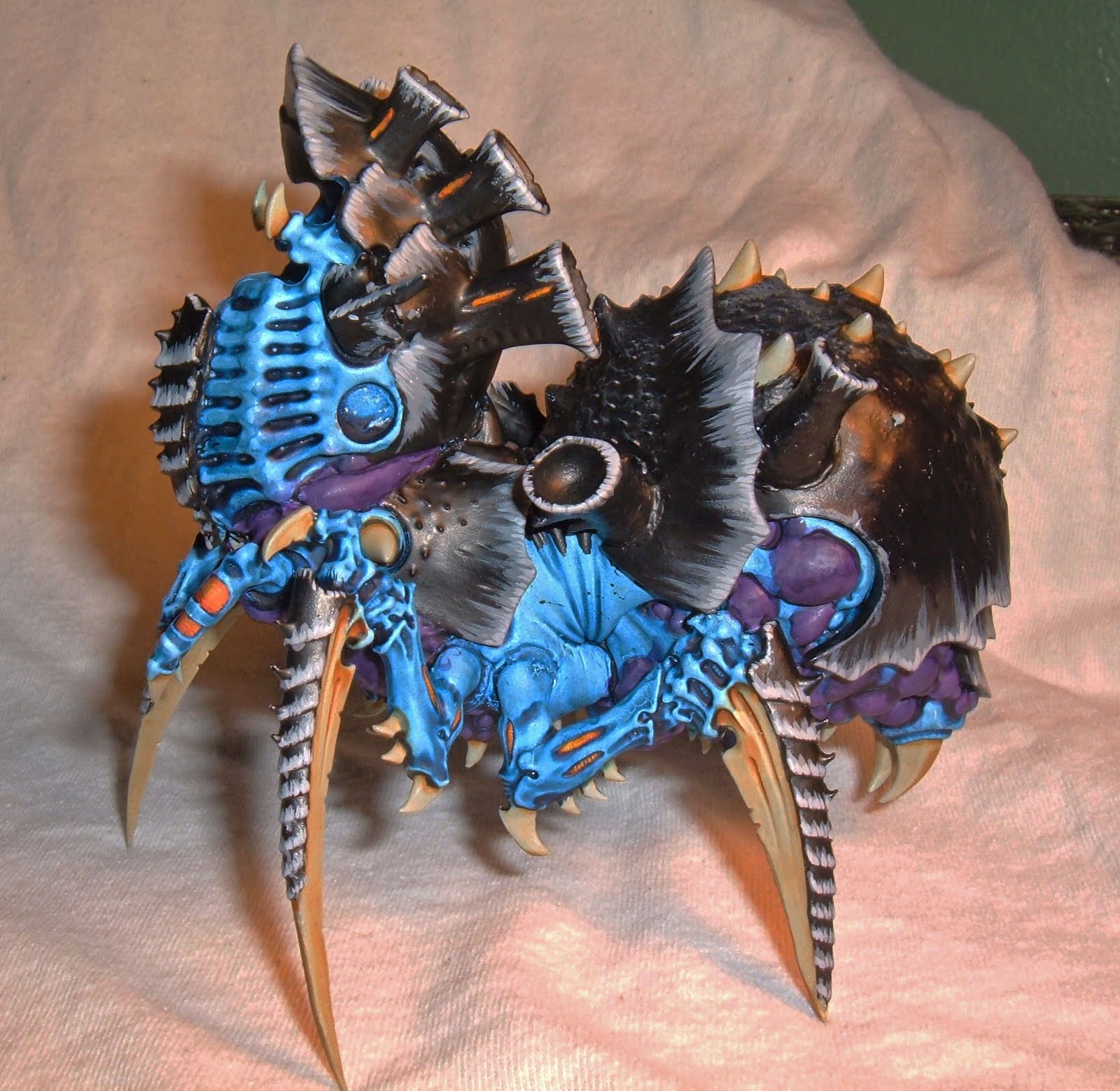 Dark Future Games: Arachnarok Tervigon Conversion Painted; Tervigon Alpha!