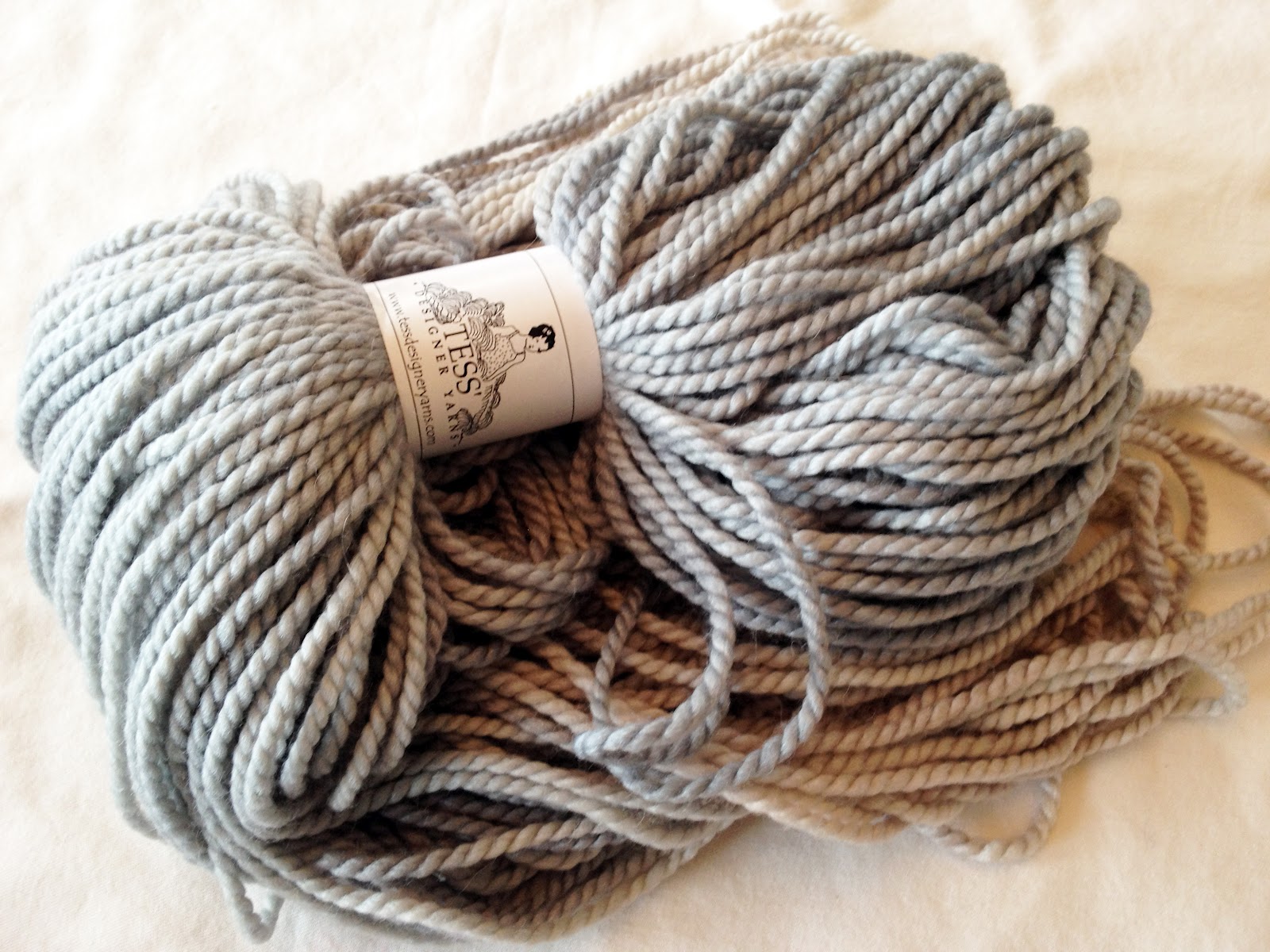 KATE PRESTON HANDKNITS /BLOG: On my needles: Saxon Braided Pillow