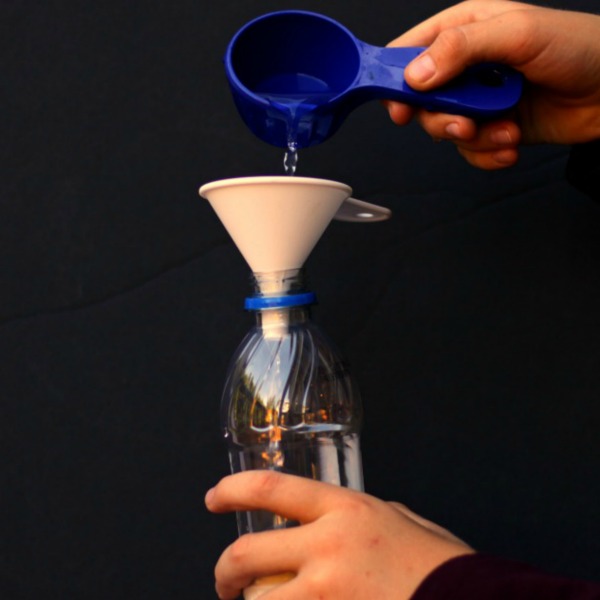 Dry Ice Science Experiment: Smoke Rings! | Preschool Powol Packets