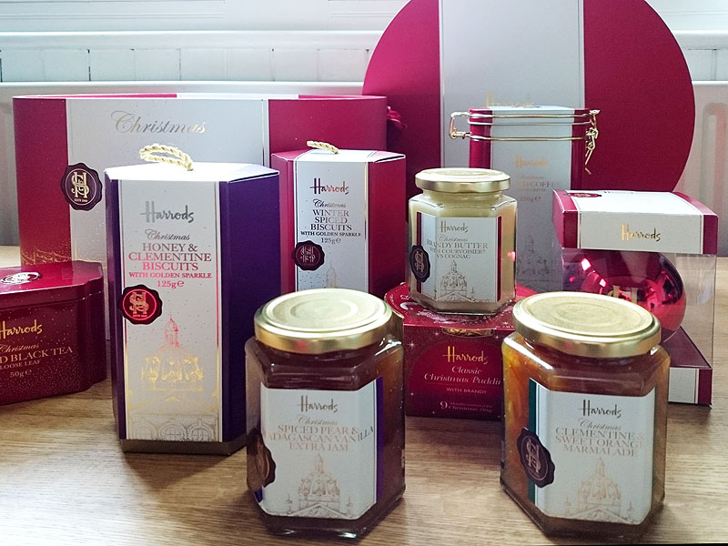 PRODUCT REVIEW: Harrods Christmas Hampers - The Graphic Foodie ...