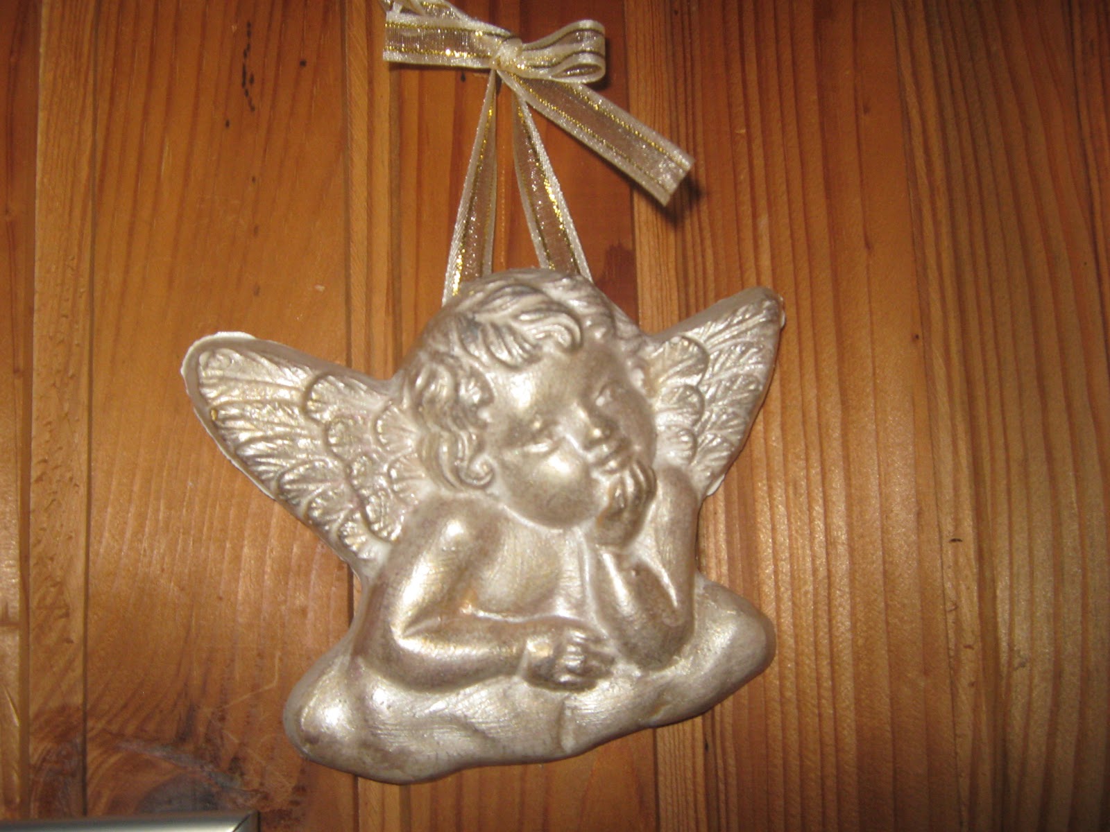 ART BY HEART: Gipsani ukrasi