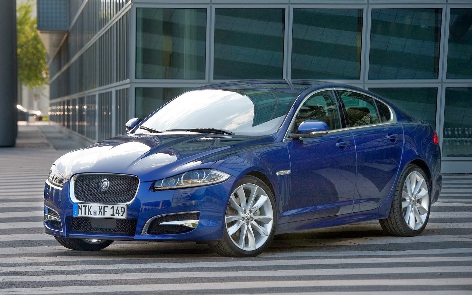The best of cars: Jaguar XF