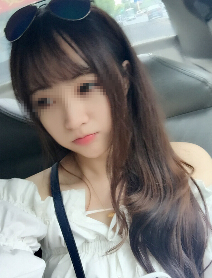 大台灣“大小姐”外送和學生妹一起約會加賴+XD972