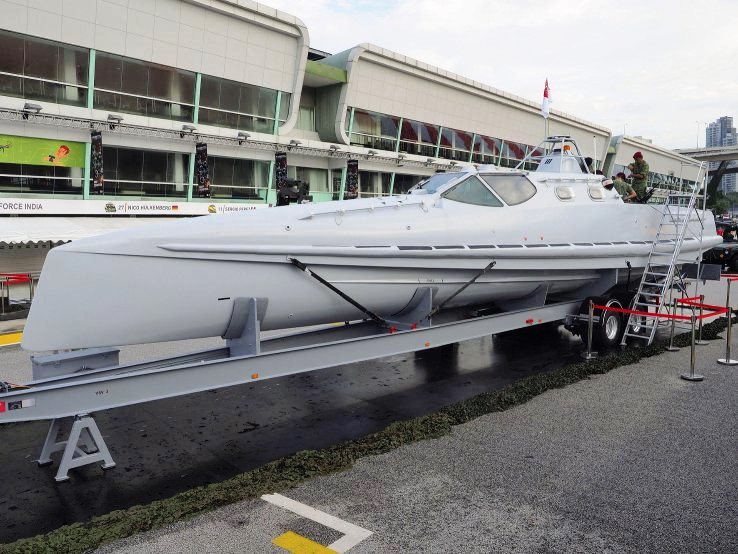 DEFENSE STUDIES: Singapore Army's Commando VSV Breaks Cover