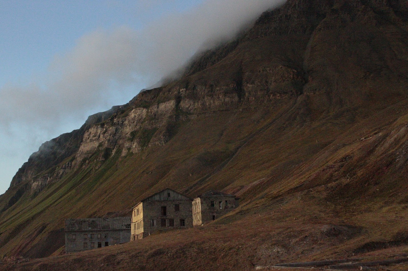 Tobias - Svalbard, my Arctic Paradise: Grumant 2