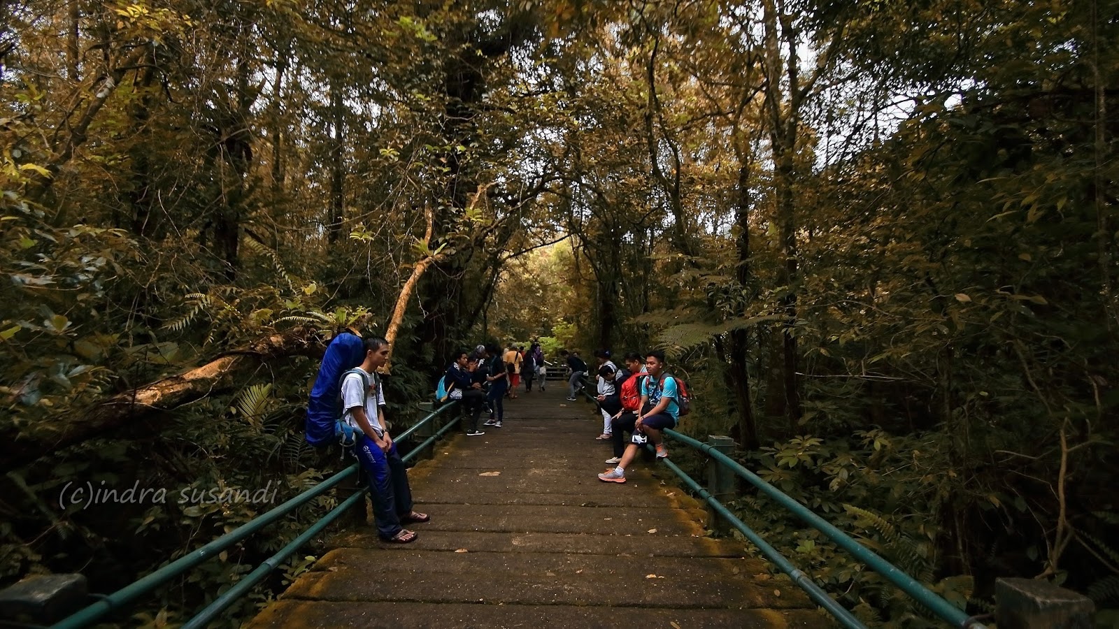 Mengunjungi Curug Cibeureum, Curug Cidengdeng dan Curug Cikundul di ...
