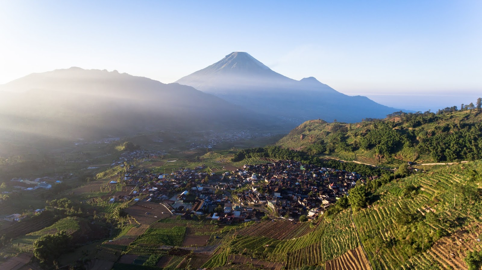 4 Beautiful Travel Destinations in Dieng Worth Visiting