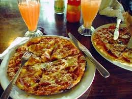 jyu-nee: Sensasi Kelezatan Pizza Kayu Bakar Di Bogor