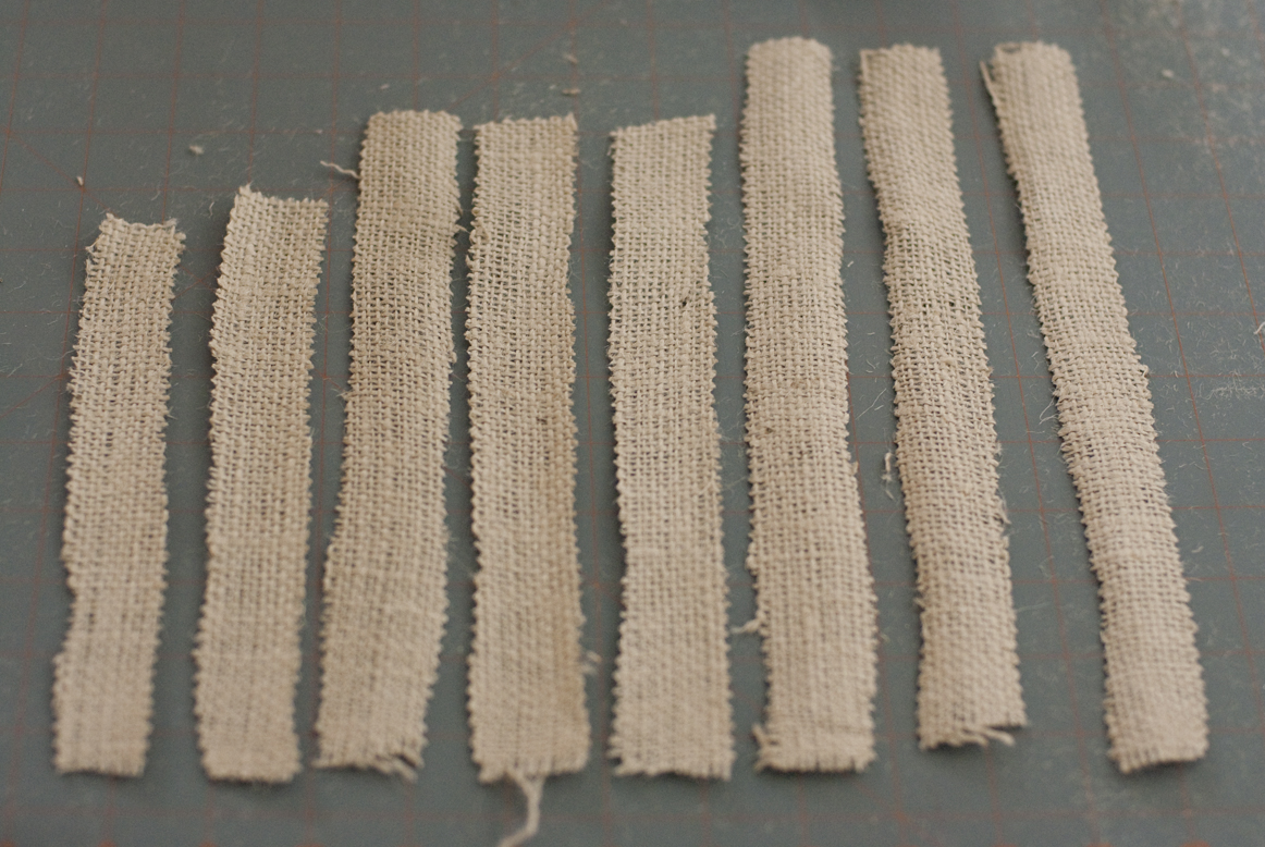 The Rowdy Stroudy's: The Original DIY Burlap Gift Bow Post