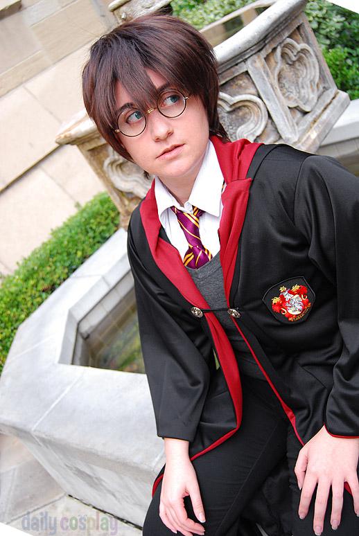 Witches and Wizards Costumes: Harry Potter Wizard Costumes