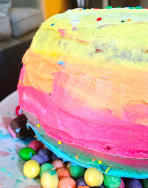 Eat with Grace: Piñata Cake